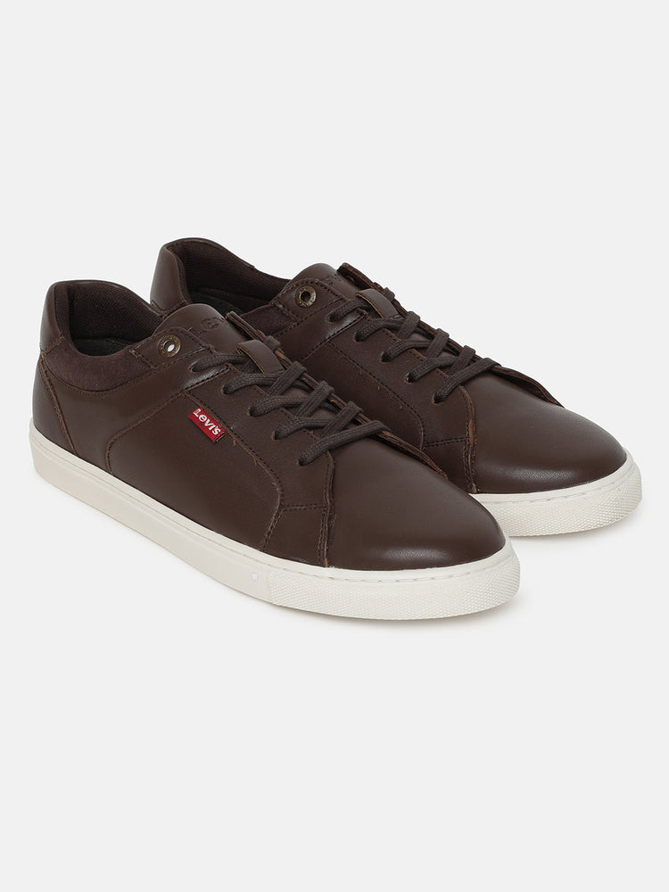 Mens Sneakers - Buy Sneakers for Men Online – Levis India Store