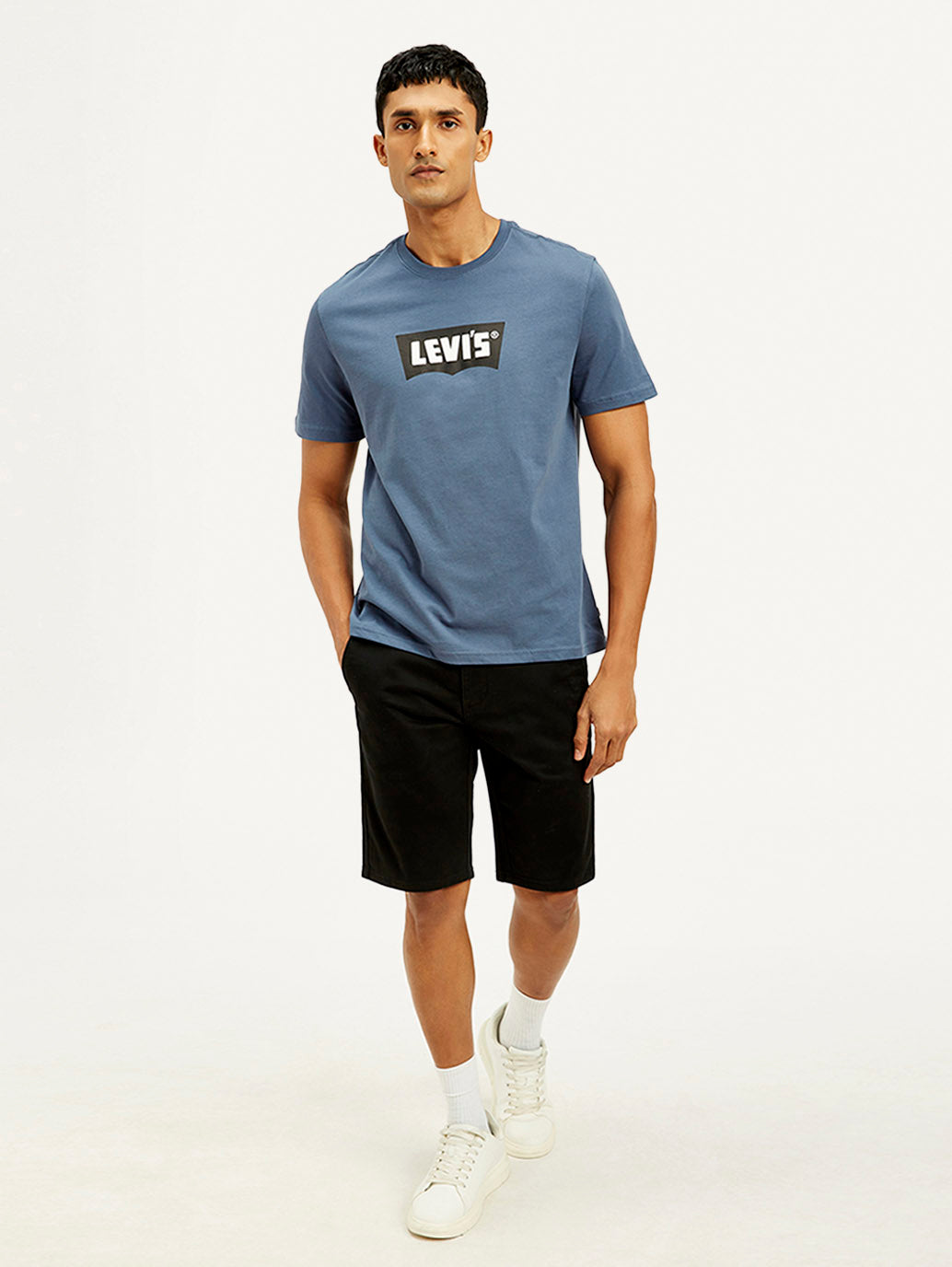 Men's Brand Logo Crew Neck T-shirt – Levis India Store