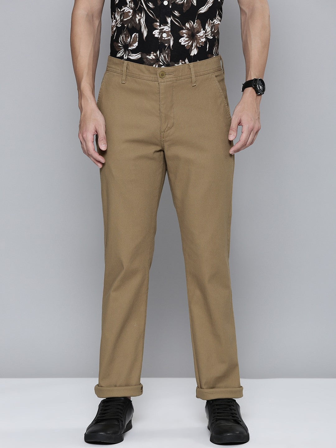 Men's Brown Slim Fit Chinos – Levis India Store